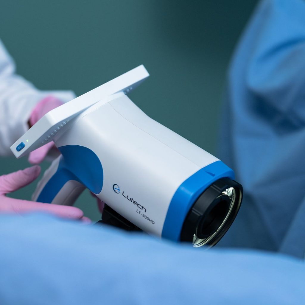 LT-300HD Digital Colposcope - Lutech Medical
